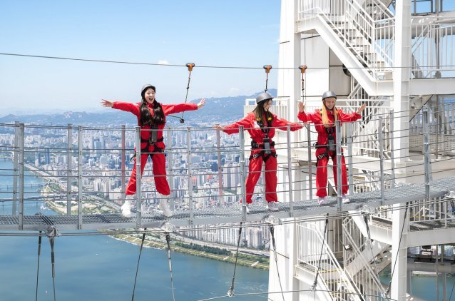 LOTTE TOWER SKYBRIDGE - CABLEBRIDGE